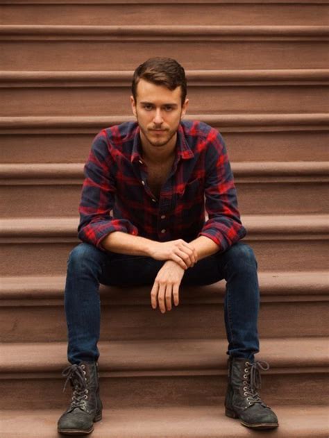 Plaid Flannel Shirts Inspiration For Men Famous Outfits