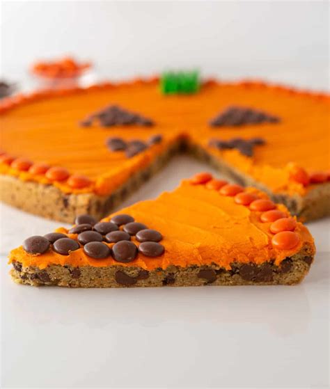 Easy Halloween Pumpkin Cookie Cake Design Eat Repeat