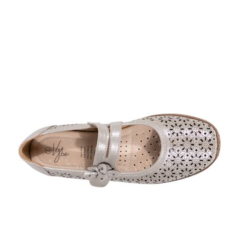 Olena By Vybe Lifestyle Womens Flat Floral Comfort The Warehouse