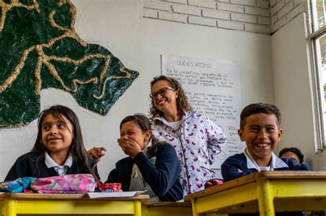 Docentes directivos docentes y orientadores escolares pueden tener el Poder Pedagógico Popular