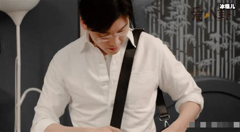 陈伟霆新角色曝光，网友表示角色被演活了！ 明星 冰棍儿网