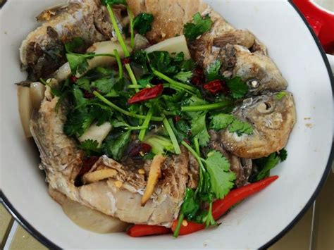 【红烧鲫鱼的做法步骤图，红烧鲫鱼怎么做好吃】美食制作 初级下厨房