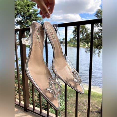 Wet Kiss Clear Cinderella Heels Gem