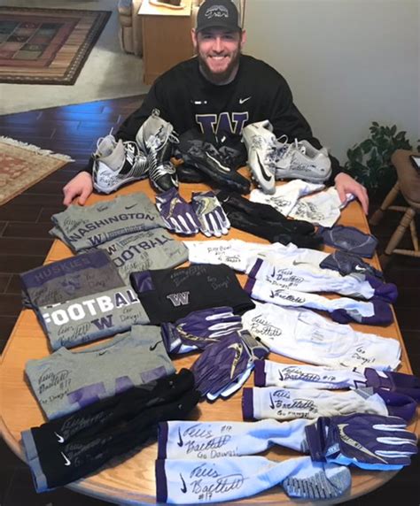 Tevis Bartlett Player Issued And Signed Official Washington Huskies 17 Nike Dri Fit Xl Shirt