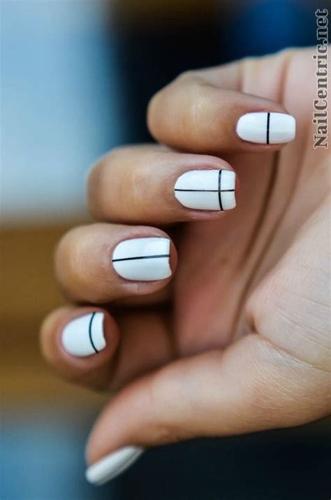 8 Subtle And Oh So Simple Nail Art Designs Simple Nail Art Designs