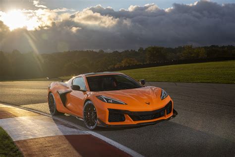 2023 C8 Chevrolet Corvette Image Gallery And Pictures