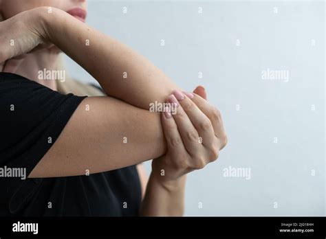 Womens Elbows At George Amies Blog
