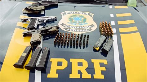 Prf Apreende Pistolas Carregadores E Munições Escondidos Dentro De