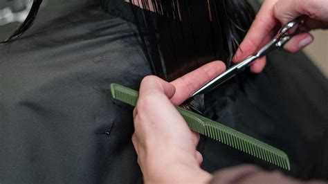 Dream Of Someone Cutting Your Hair 8 Biblical Meanings