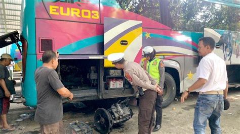 Polres Bima Kota Periksa Kondisi Bus Untuk Cegah Kecelakaan Lalu Lintas