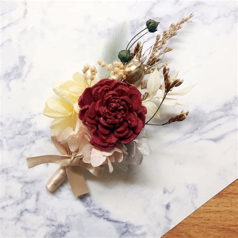 🌸經典婚禮胸花 索拉花🌸客製化婚宴小物。乾燥花。胸花。新娘新郎。伴娘。主婚人 蝦皮購物