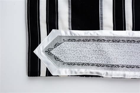 טלית תימנית דגם צנעניה טליתות האתר שלי