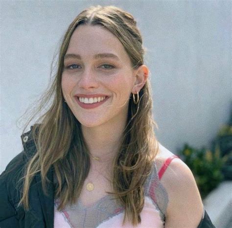 Victoria Pedretti Love You Victoria Blonde Hair Makeup Girl Crushes