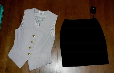 Yahoo オークション 送料230円 ベストとタイトミニスカート OL制服