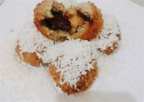Resep Bola Bola Nuget Pisang Isi Cokelat Keju Oleh Nur Hidayati Cookpad