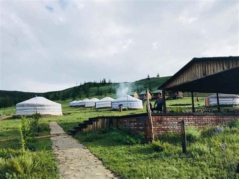 Хоолны газрууд амралт жуулчны баазын үйл ажиллагааг маргаашаас эхлэн