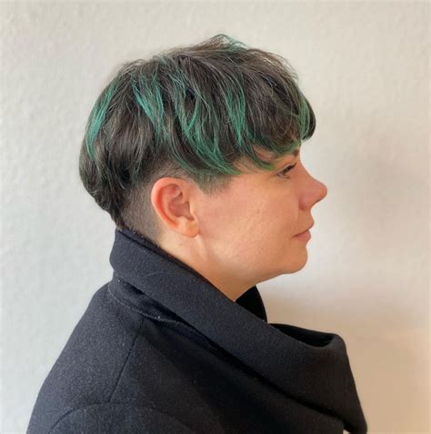 50 Boldest Funky Colored Pixie Cut Ideas