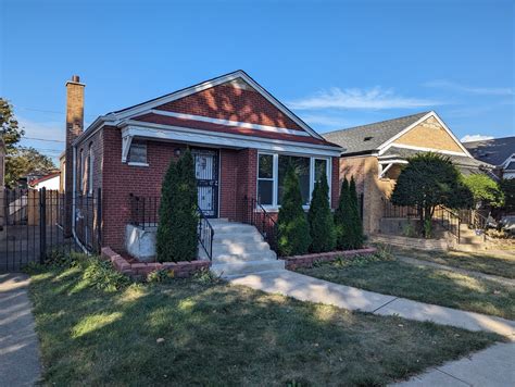 8936 S Ridgeland Ave Chicago Il 60617 Compass