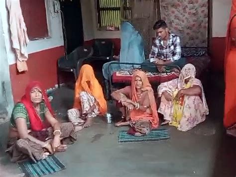 Brother Stabbed Brother भाई ने भाई को चाकू मारा आपसी विवाद में पेट