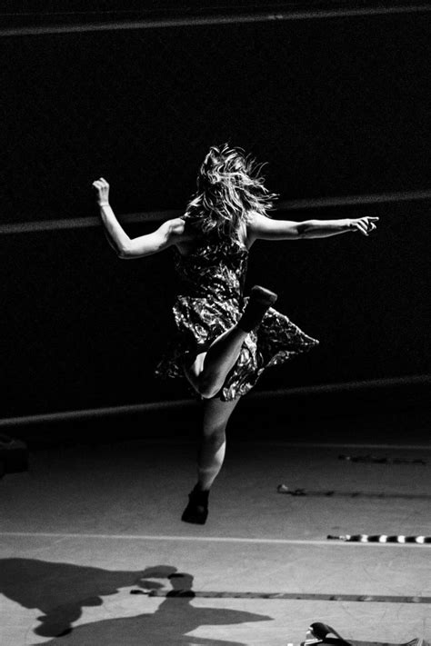 Anton Senko On Linkedin Contemporary Contemporarydance Theater Theaterphotographer Dance