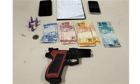 Pela segunda vez em um mês mulher é presa por tráfico de entorpecentes