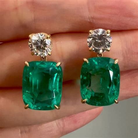 32ctw Cushion Cut Emerald Drop Earrings Sayabling