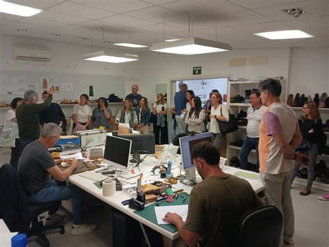 Apoyo Al Relevo Generacional En El Sector Del Calzado De Menorca