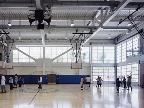 Marmol Radziner Accelerated School