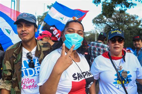 El Presidente Daniel Ortega Reaparece Y Descarta Confinamiento En Nicaragua