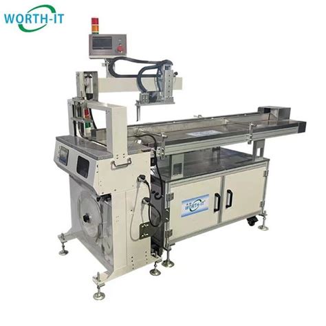 China Customized Banding Machine With Pusher Conveyor Manufacturers