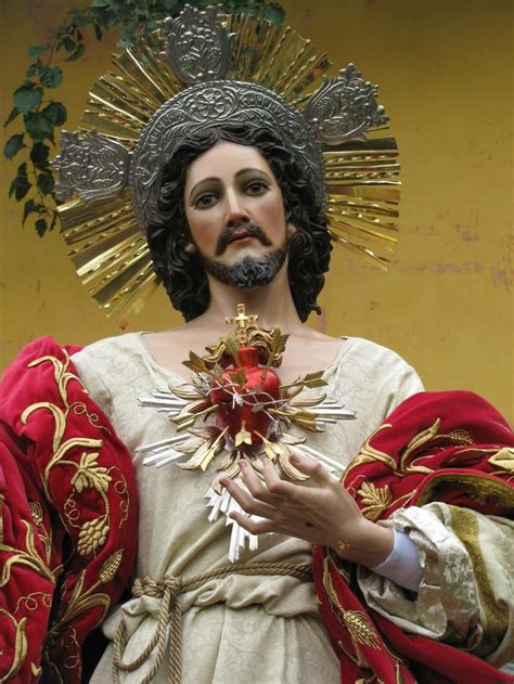 Pin By Rio Sein On Jesucristo Queer Sacred Heart Art Christ The King