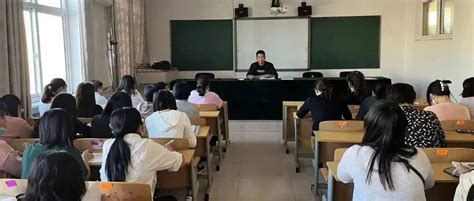 如何守好教书育人初心，担当立德树人使命——博野县南邑中学党支部书记思政课秋季学期第一节教育事业王虎