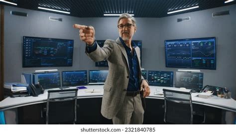 31 Code Developer Suit Looking Screen Royalty Free Photos And Stock