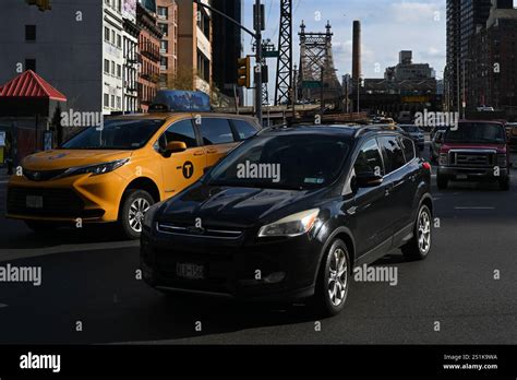 A View Of Vehicle Traffic Exiting The Ed Koch Queensboro Bridg On