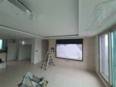 홈시네마 4k빔프로젝터 전동스크린 와이드 100인치 천장설치 빔프로젝터 설치 사례 아솔컴퍼니