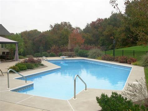 20 Lazy L Pool Designs In Backyard Decoration Ideas