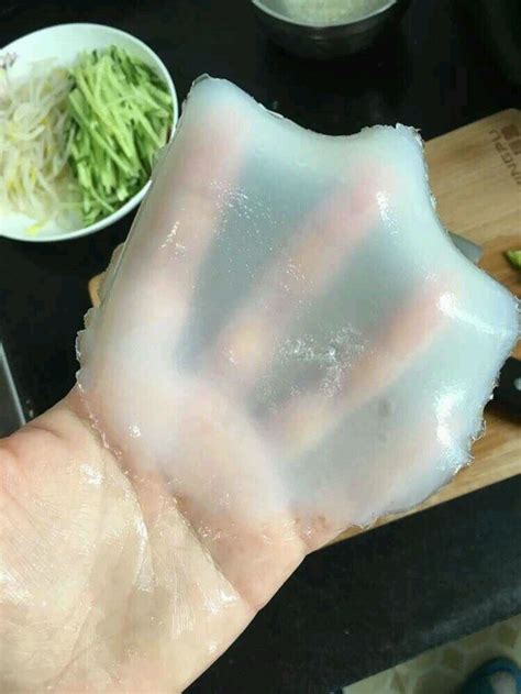 在家做凉皮在家做手工凉皮不洗面做凉皮大山谷图库