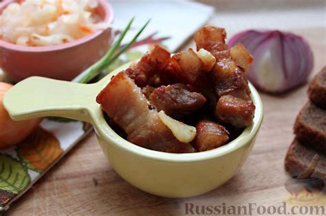 Рецепт: Шкварки свиные на RussianFood.com