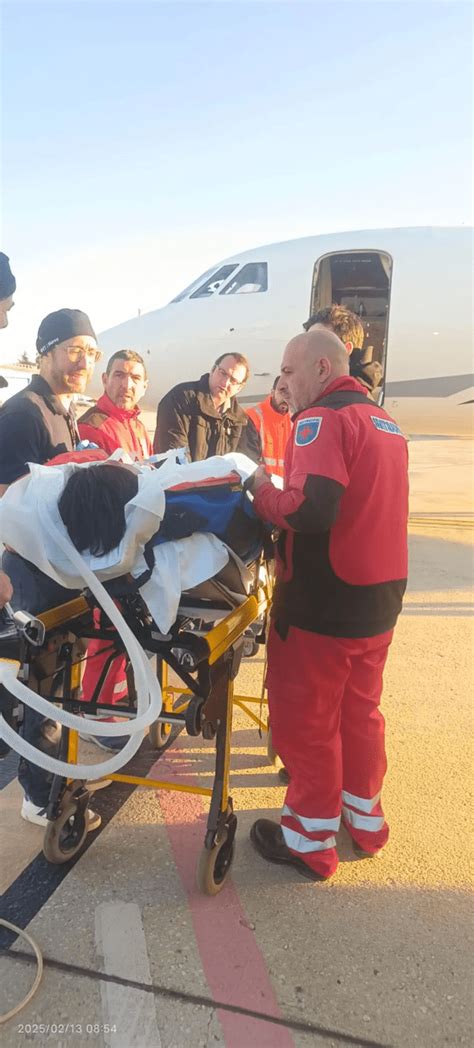 西班牙集训受伤致脑死亡，18岁足球小将郭嘉璇己回国治疗 星岛环球网