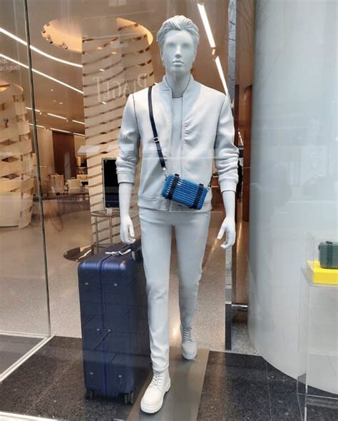 RIMOWA FUNAの写真帳