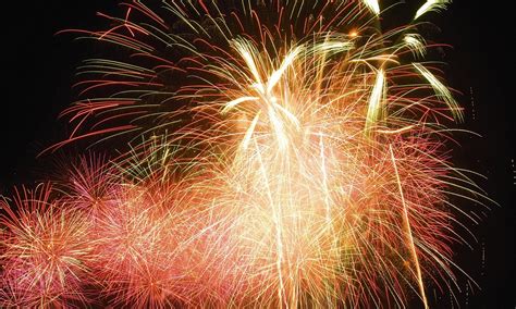Woman Faces Blindness After Firework Explodes In Her Face Daily Mail