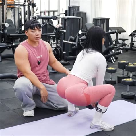 여자 남자 덤벨 하체 엉덩이운동 루틴 데드리프트 스쿼트 힙쓰러스트 라잉레그컬 네이버 블로그