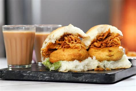 Mumbai Style Chura Vada Pav Madhuras Recipe