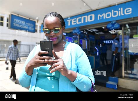Tecno Mobile Hi Res Stock Photography And Images Alamy