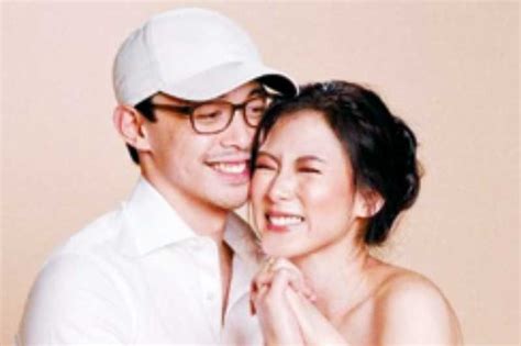 Alex Napagalitan Ni Mikee Sa Pagkain Ng Tinapay Na Galing Sa Boobs Pang Masa