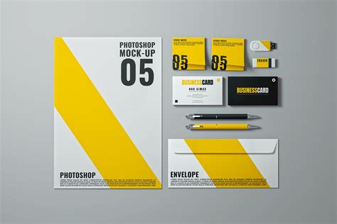 品牌VI设计办公用品展示样机模板 Stationery Mock Up Template 变色鱼
