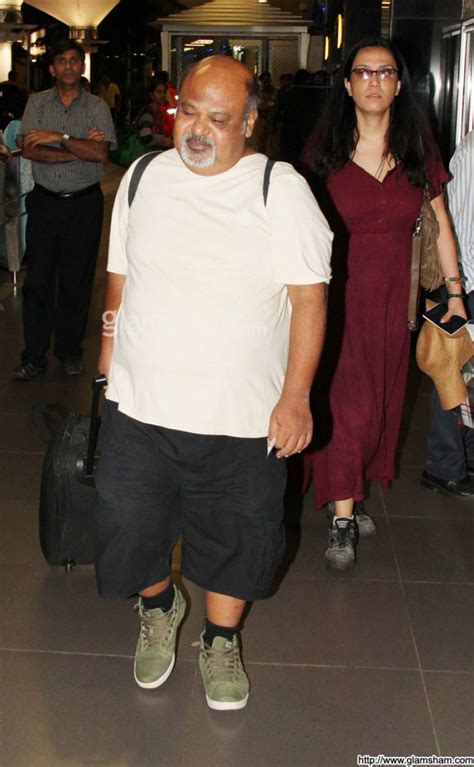pictures of saurabh shukla