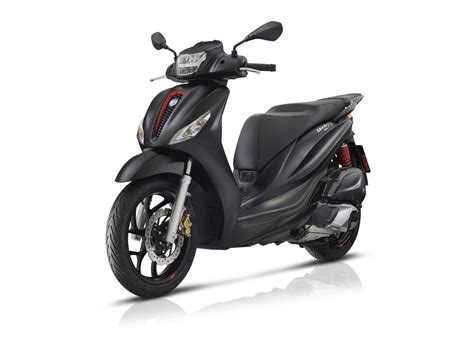 Motorrad Vergleich Piaggio Medley S 125 Ie Iget 2020 Vs Piaggio