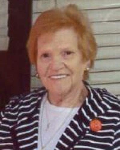 Remembering Johnie Faye Howard Deaton Funeral Home