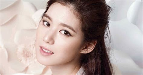 정은채 해명 카세료 열애설 여행 가이드 해준 것